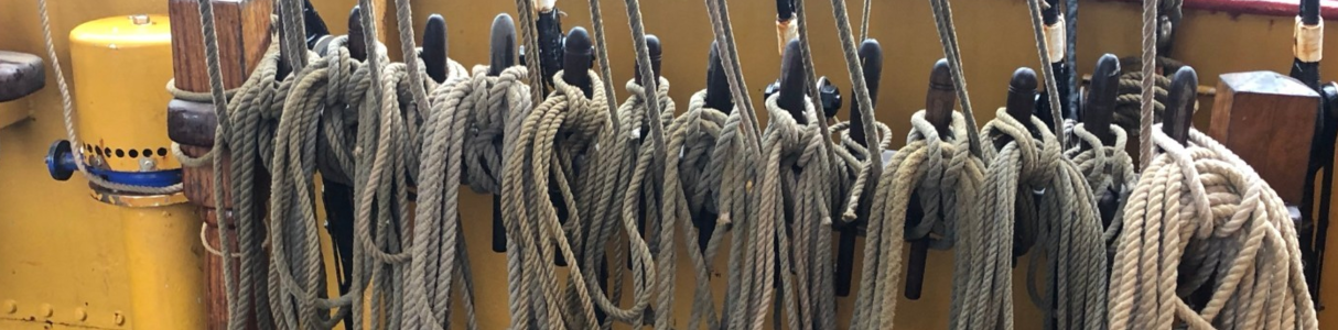 Belaying pins | Ships of Scale