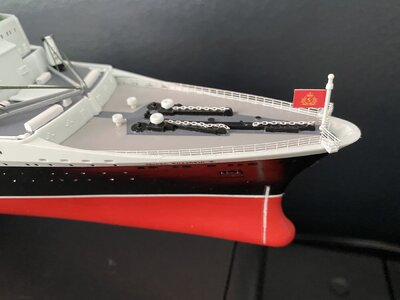 QE2 1/450 Gunze Sangyo | Ships of Scale